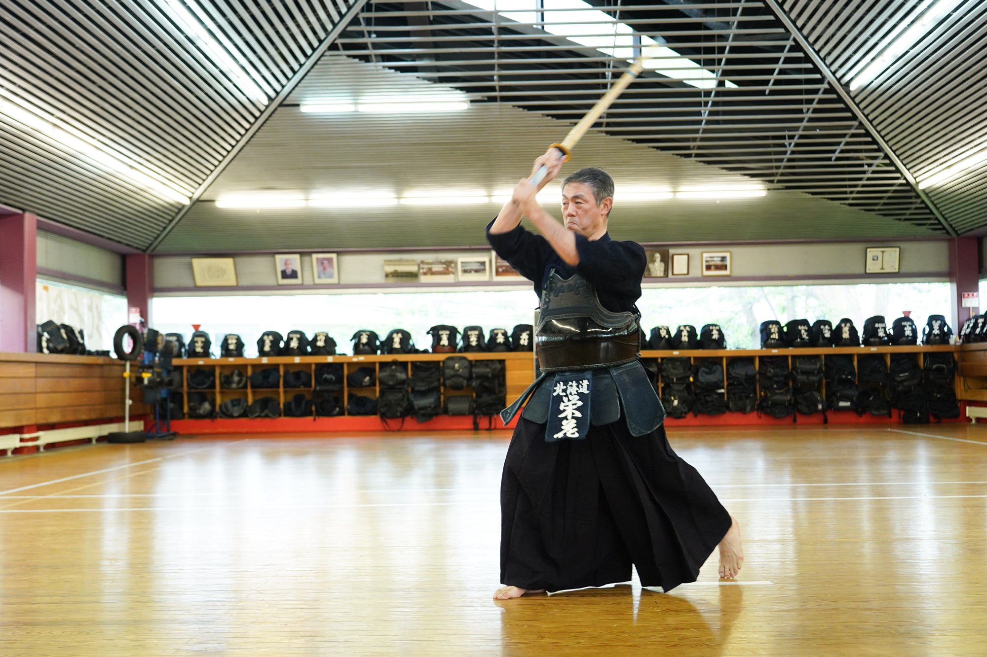 How to Create an Ideal Kamae (Eiga Naoki) | Kendo Jidai International